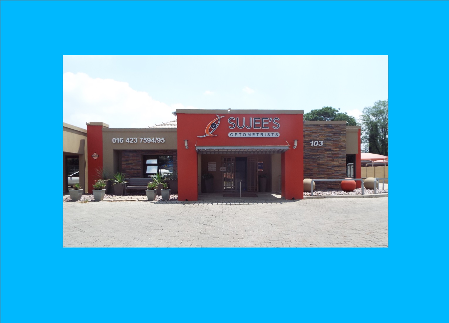 Sujee’s Optometrists vier 25 jaar van diensbaarheid in die Vaal ...