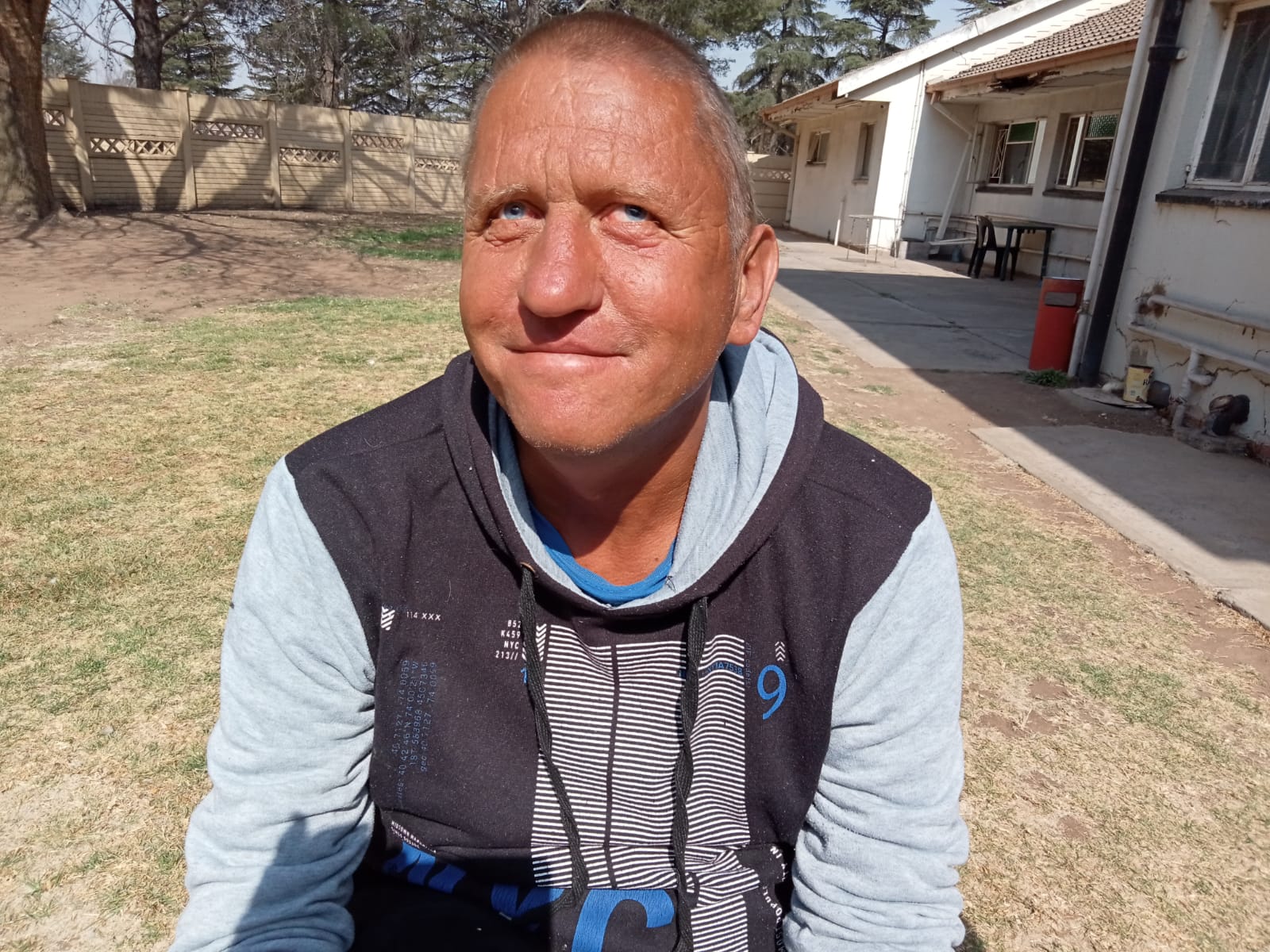 Blinde berader wil graag ander help | Vaalweekblad