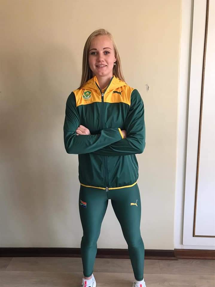 Valie se tasse gepak vir Kenia | Vaalweekblad