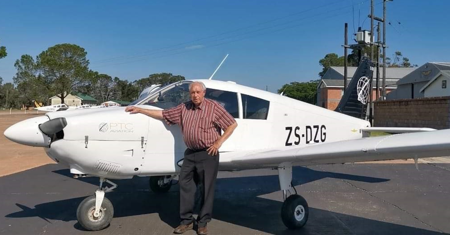 Op 80 sprei Johan Breedt weer vlerke! | Vaalweekblad