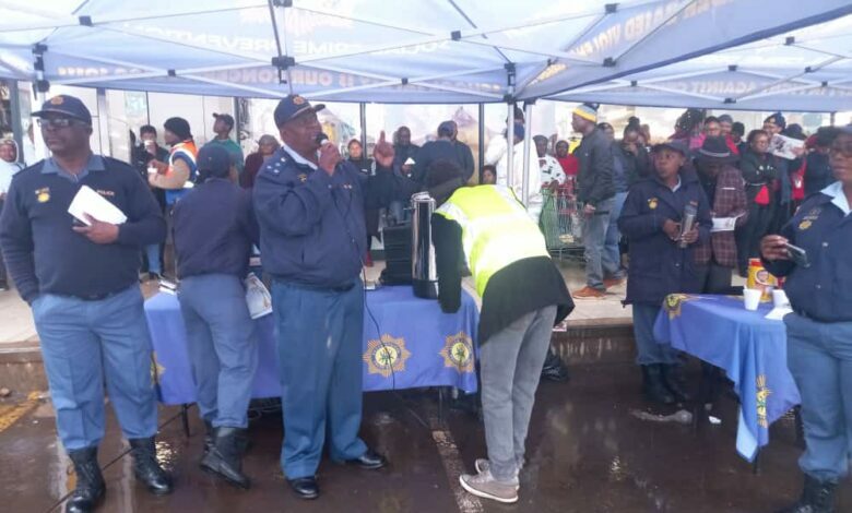 Coffee with Sebokeng police | Vaalweekblad