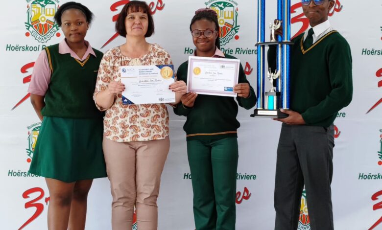 Drieries beïndruk by Ekonomiese en Bestuurswetenskappe (EBW) Olimpiade ...