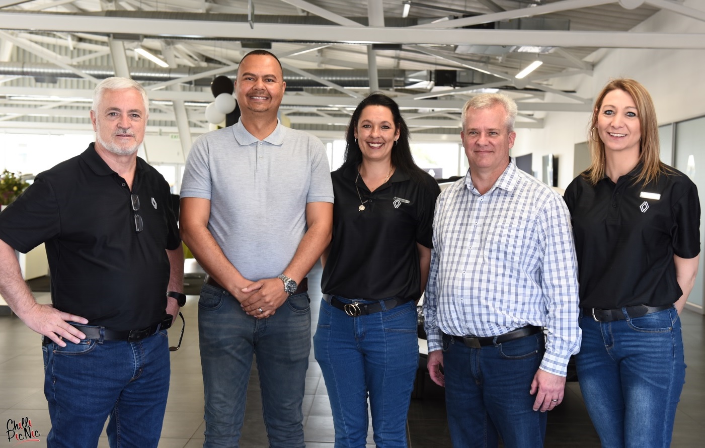 Motus Renault and Motus Isuzu open new premises in style! | Vaalweekblad