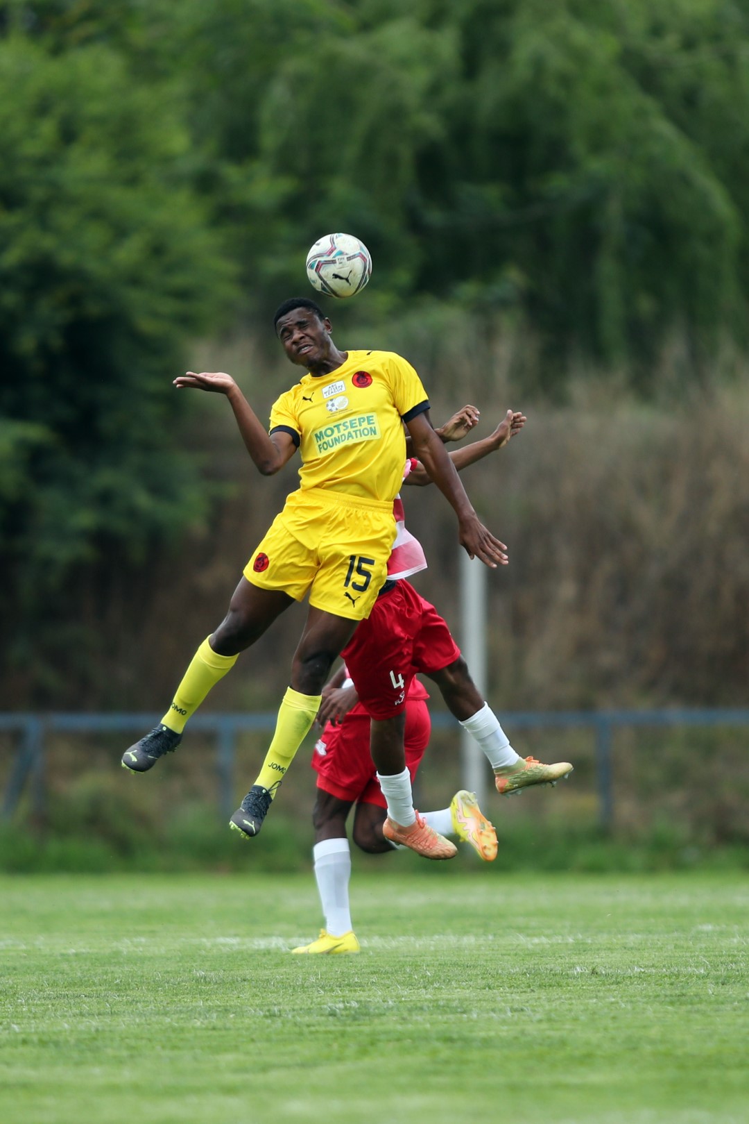 Jomo Cosmos in the Vaal | Vaalweekblad