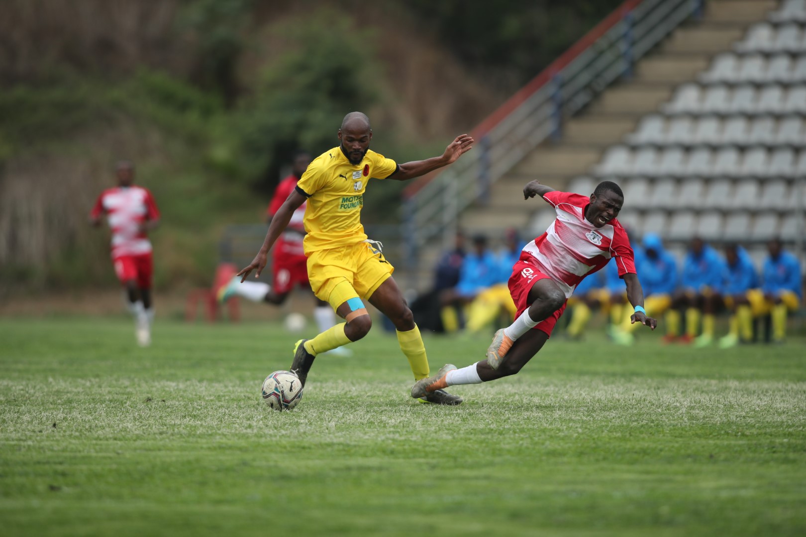 Jomo Cosmos in the Vaal | Vaalweekblad