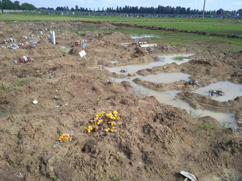 VF+ dien klag by MRK in oor riool in begraafplaas | Vaalweekblad