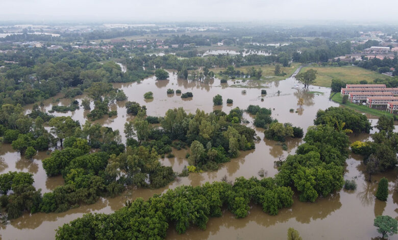 LUGFOTO'S: Paaie onder water in Drie Riviere | Vaalweekblad