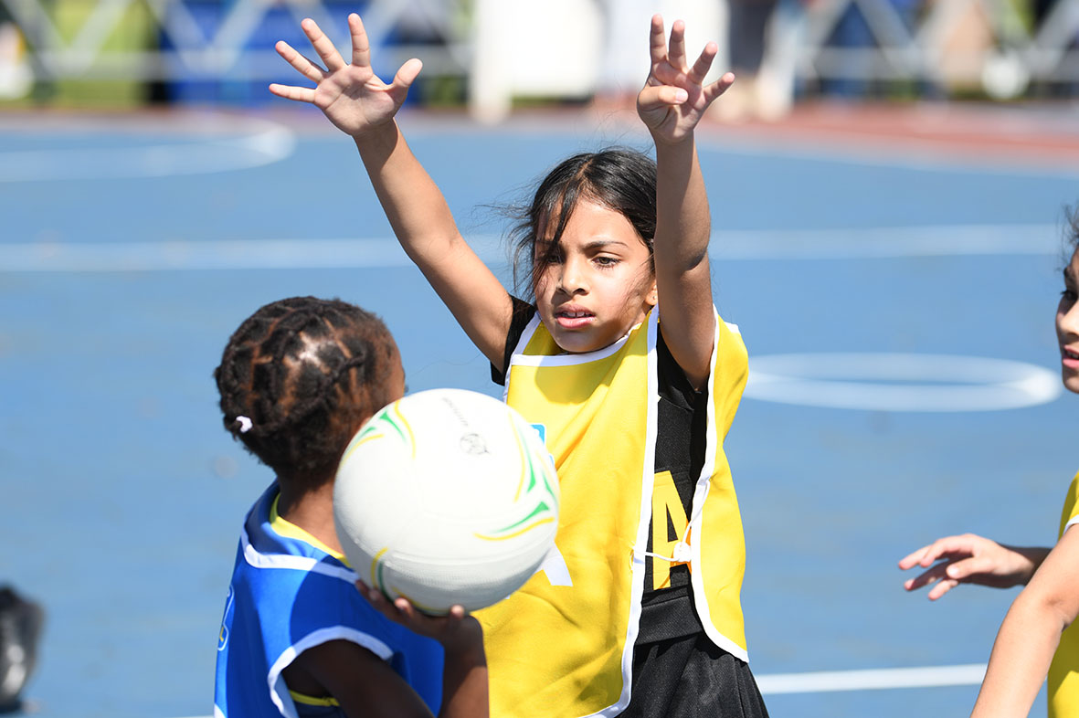 Netbalskouspel by Laerskool Risiville | Vaalweekblad