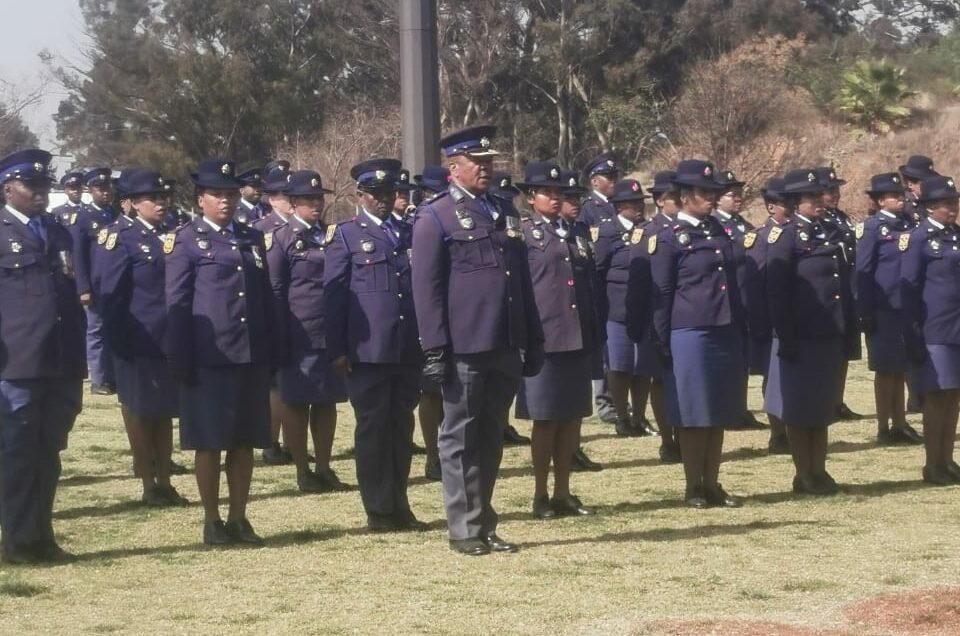 SAPS honours officers for loyal and faithful service | Vaalweekblad
