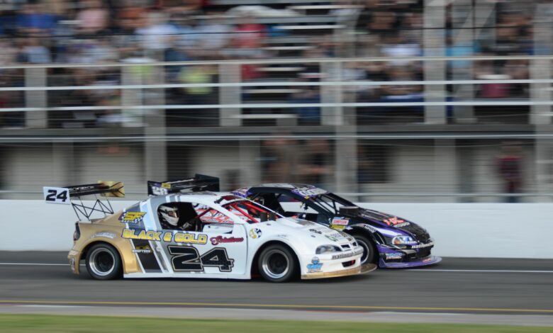 Vuurwarm aksie wag by Ultimate Outlaws hierdie Saterdag! | Vaalweekblad