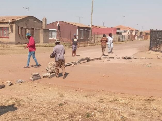 Residents block alternative road after Boy Low bridge becomes ...