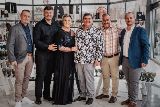 Botha & Deysel Executive Motors vier trotse geskiedenis van 40 jaar ...