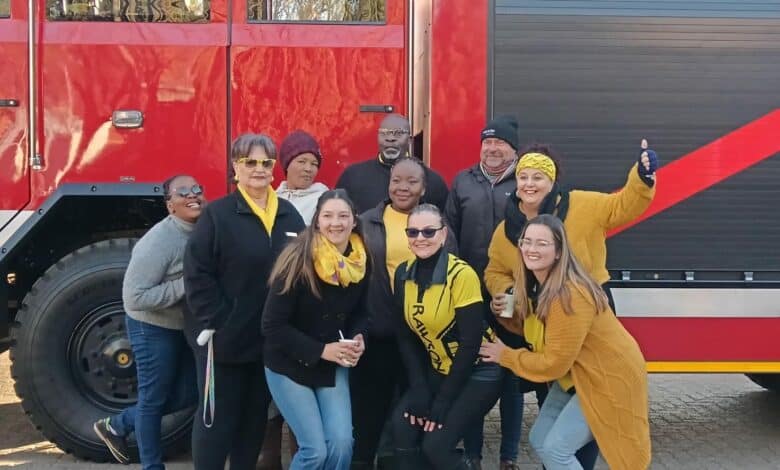 Rawson Meyerton wys hul warm harte op koue dae! | Vaalweekblad