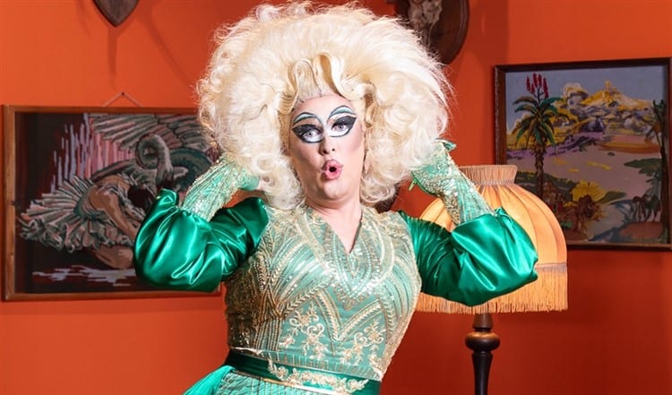 Tollie Parton kom Barnyard Vereeniging skud! | Vaalweekblad