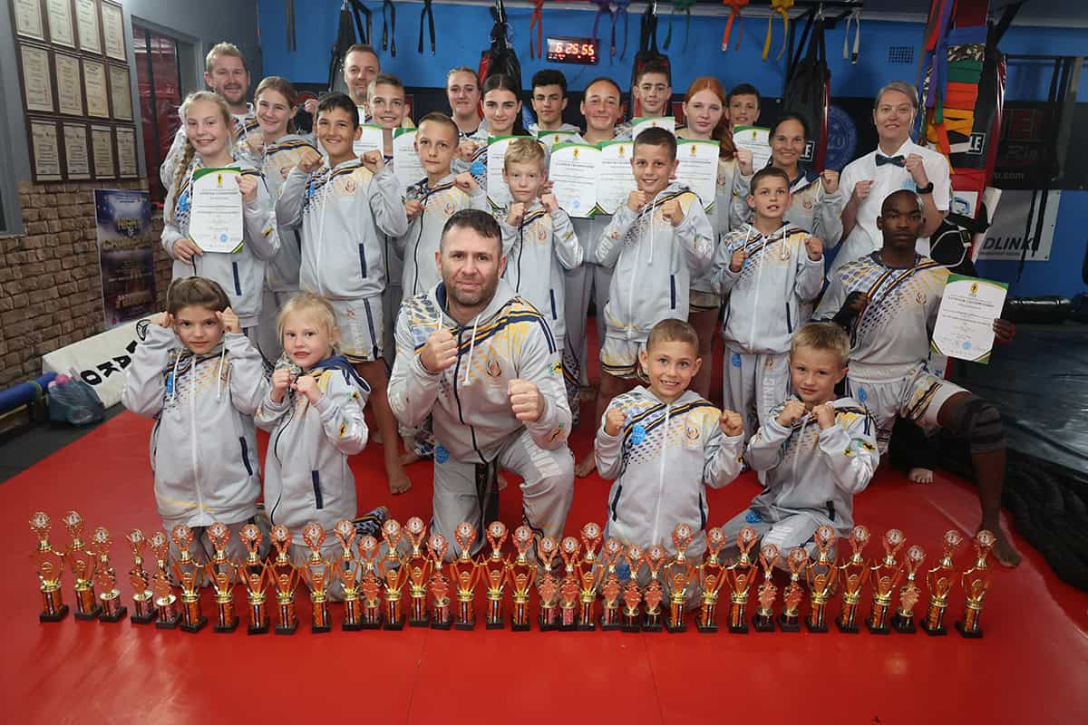 19 SA kickboxing titles for local club | Vaalweekblad