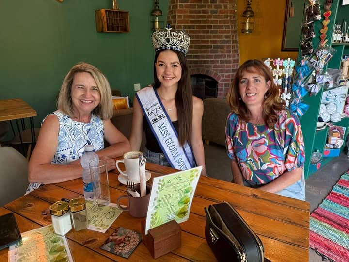 Miss Global SA kuier by haar alma mater | Vaalweekblad