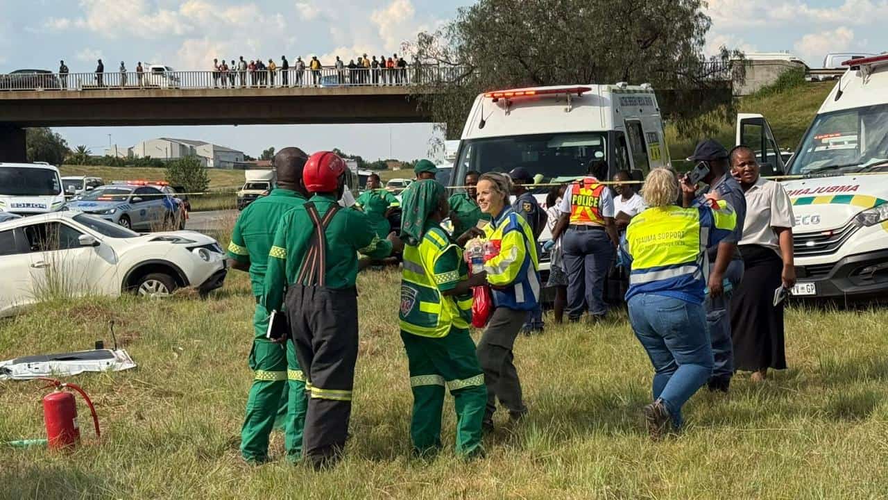 BREAKING: Fatal crash on R59 South at Johan le Roux | Vaalweekblad