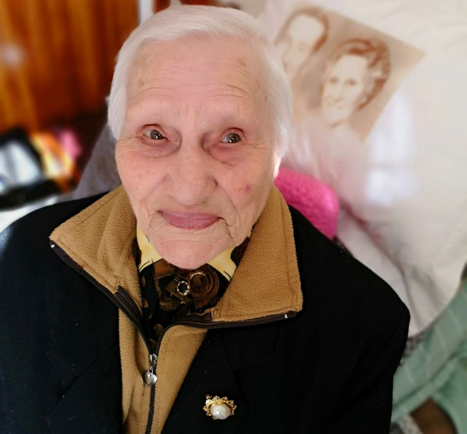 Nigel Tuiste vir Bejaardes se oudste inwoner word binnekort 98 jaar oud ...