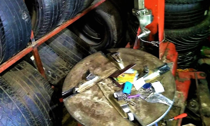 Nigerian national arrested at Nigel tyre shop for drug dealing ...