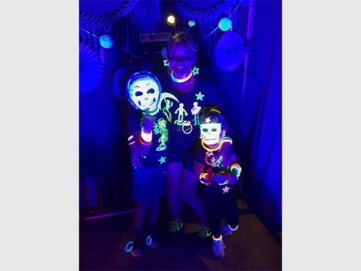 More than 700 entries for neon night walk in Nigel | Heidelberg Nigel ...