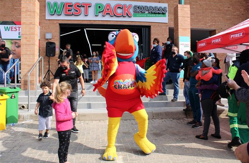 West Pack Lifestyle's grand opening in Heidelberg | Heidelberg Nigel Heraut