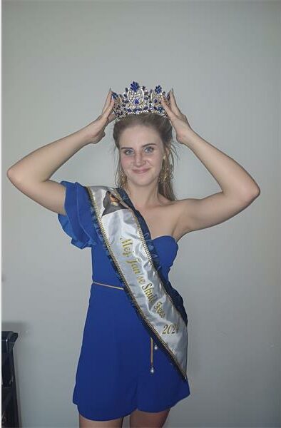 Plaaslike model berei voor vir kompetisie in die VSA | Heidelberg Nigel ...
