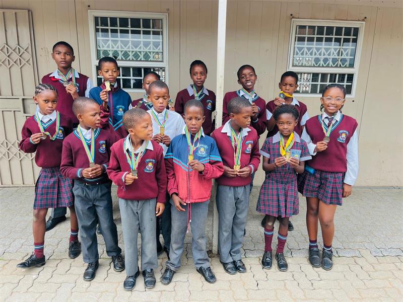Bertha Gxowa Primary crowned overall winners at Ratanda schools ...