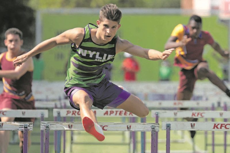 Nylies skitter by atletiekbyeenkoms | Die Pos