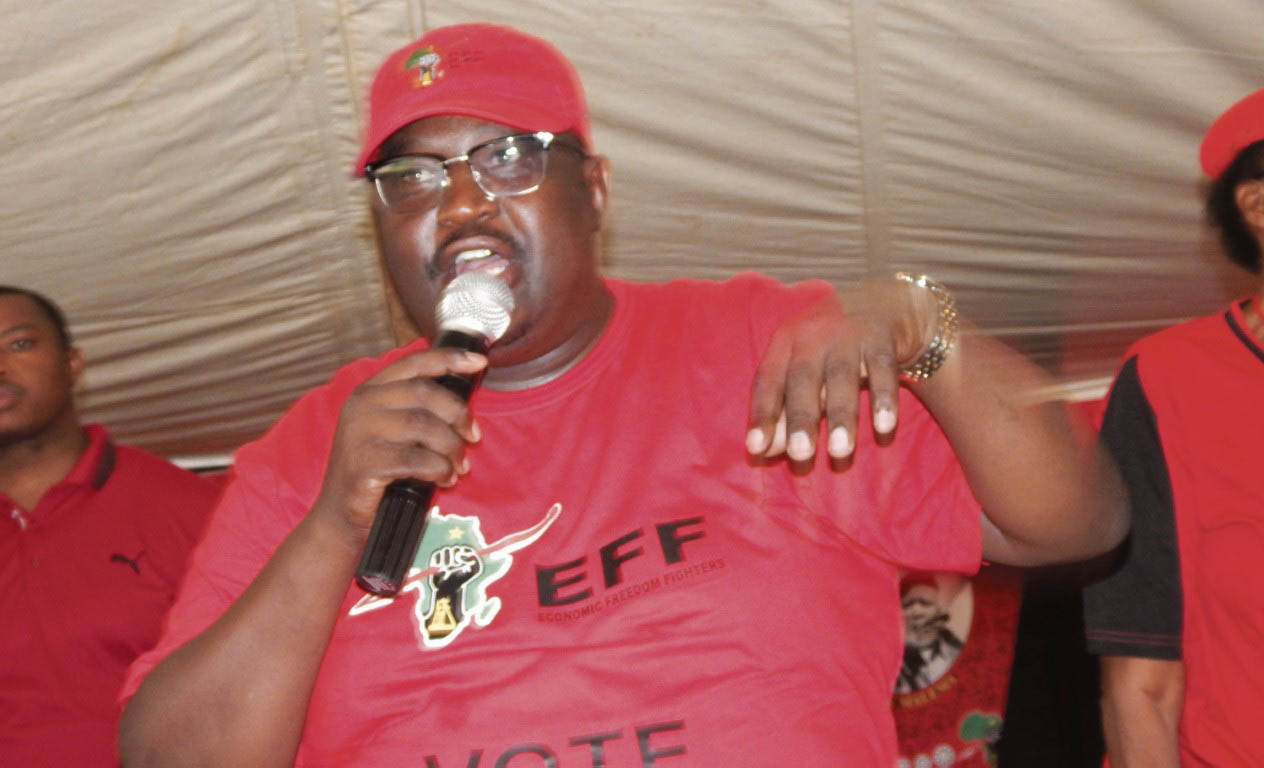 Roads and water for informal settlement residents | Die Pos