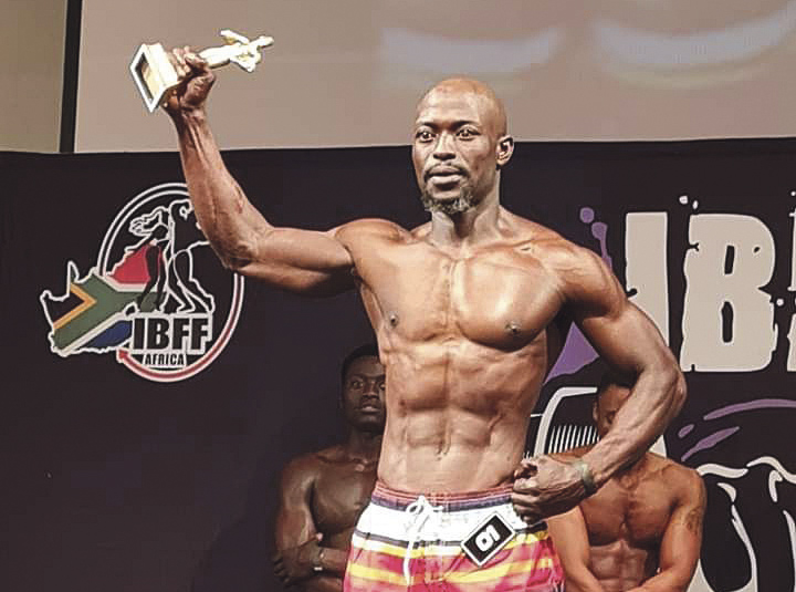 Bela-Bela bodybuilders show some muscle | Die Pos