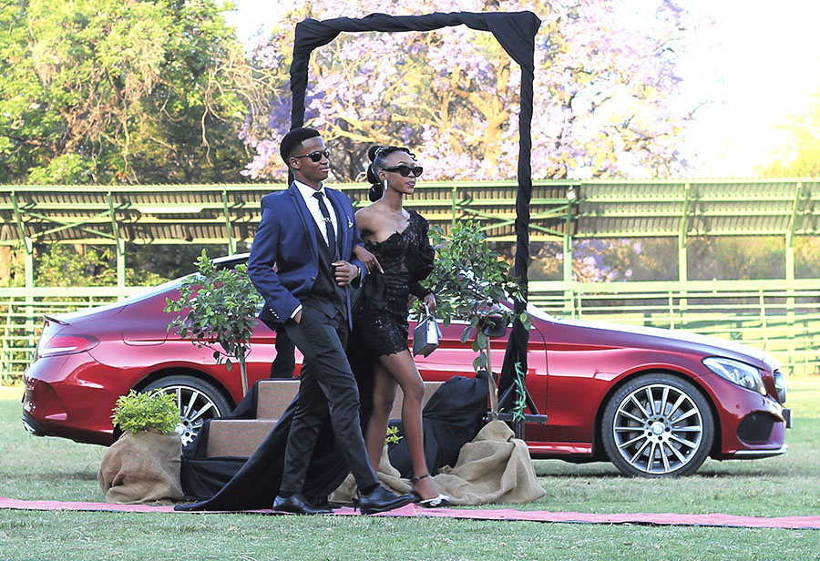 Matriekafskeid: Blink afskeid vir Warries se 2022-matrieks | Die Pos