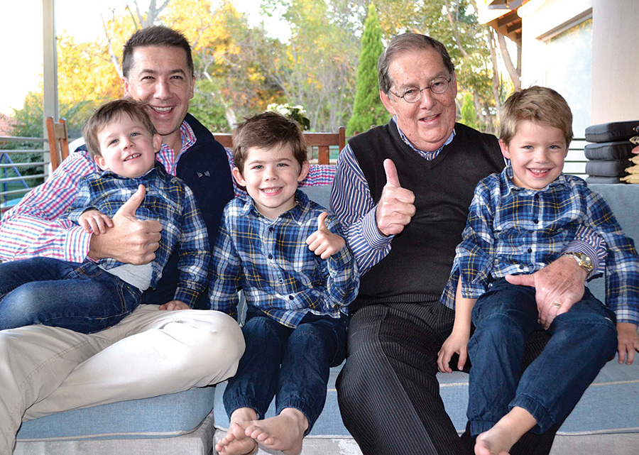 Groot boom val ná lang kankerstryd | Die Pos