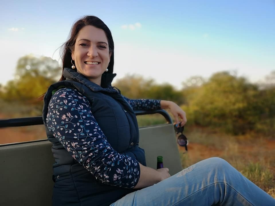 Wees stil, daar gaan ‘n vrou verby… | Die Pos