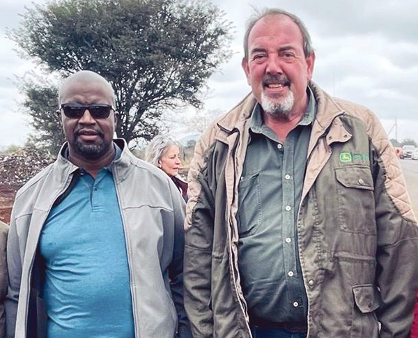 Onwettige stortingsterreine opgeruim | Die Pos