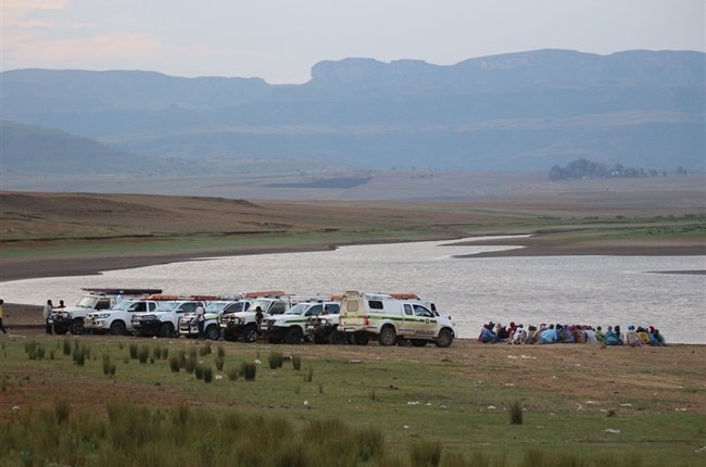 Teen hero drowns saving younger child - tragedy for Bergville community ...