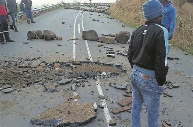 Service delivery protest hits Greytown farming community | The Witness