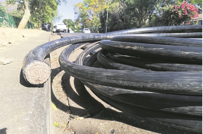 Brazen cable thieves leave Ashdown in Pietermaritzburg in the dark ...