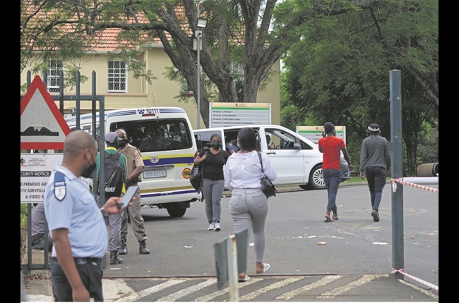 UKZN protestors stone vehicles at Pietermaritzburg campus | The Witness