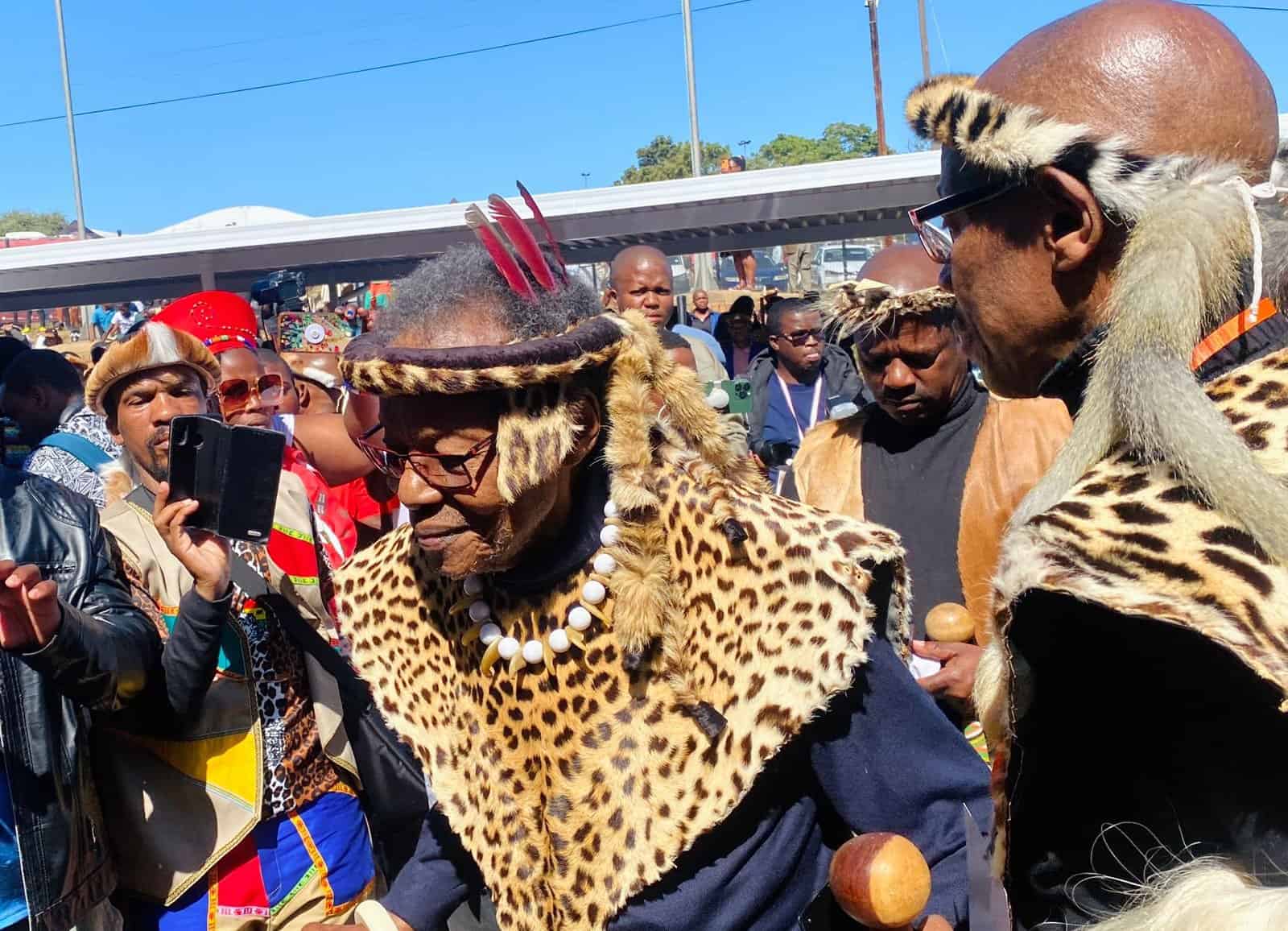 Zulu Royal Family: Here are some high ranking dignitaries spotted in ...