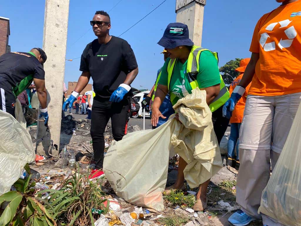 WATCH | Duduzane Zuma joins Durban clean-up campaign | The Witness