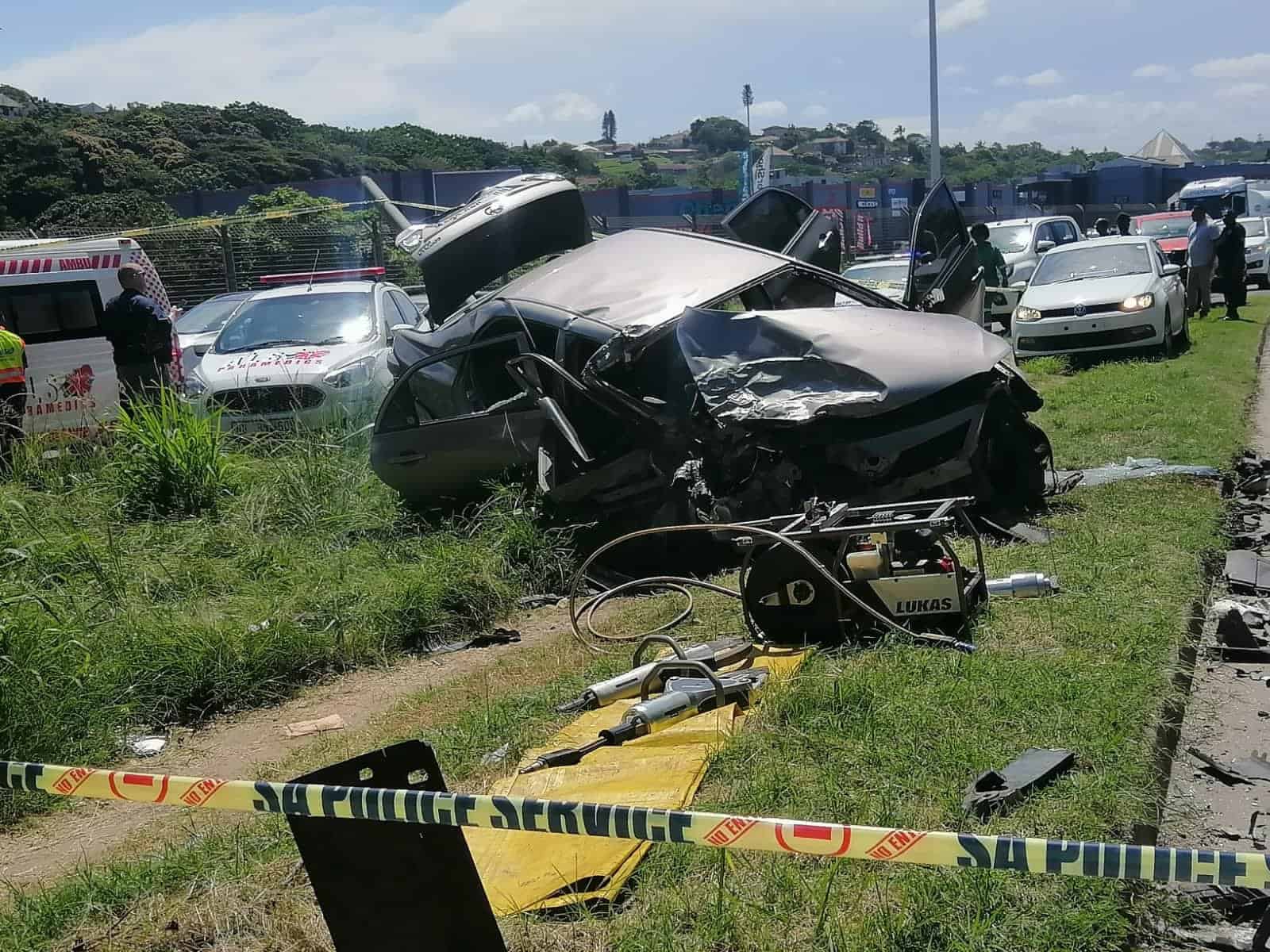 Suspected robbers in hospital after crashing their car in attempt to ...