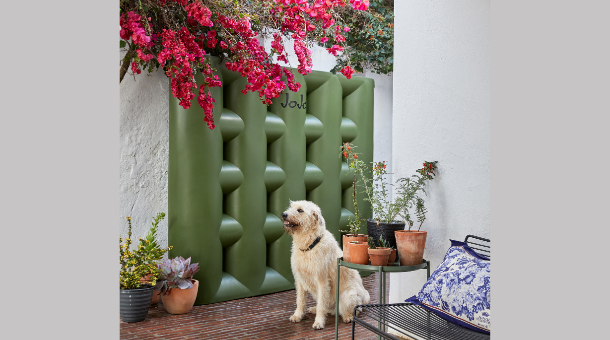 Slim solution for water smart storage in small spaces