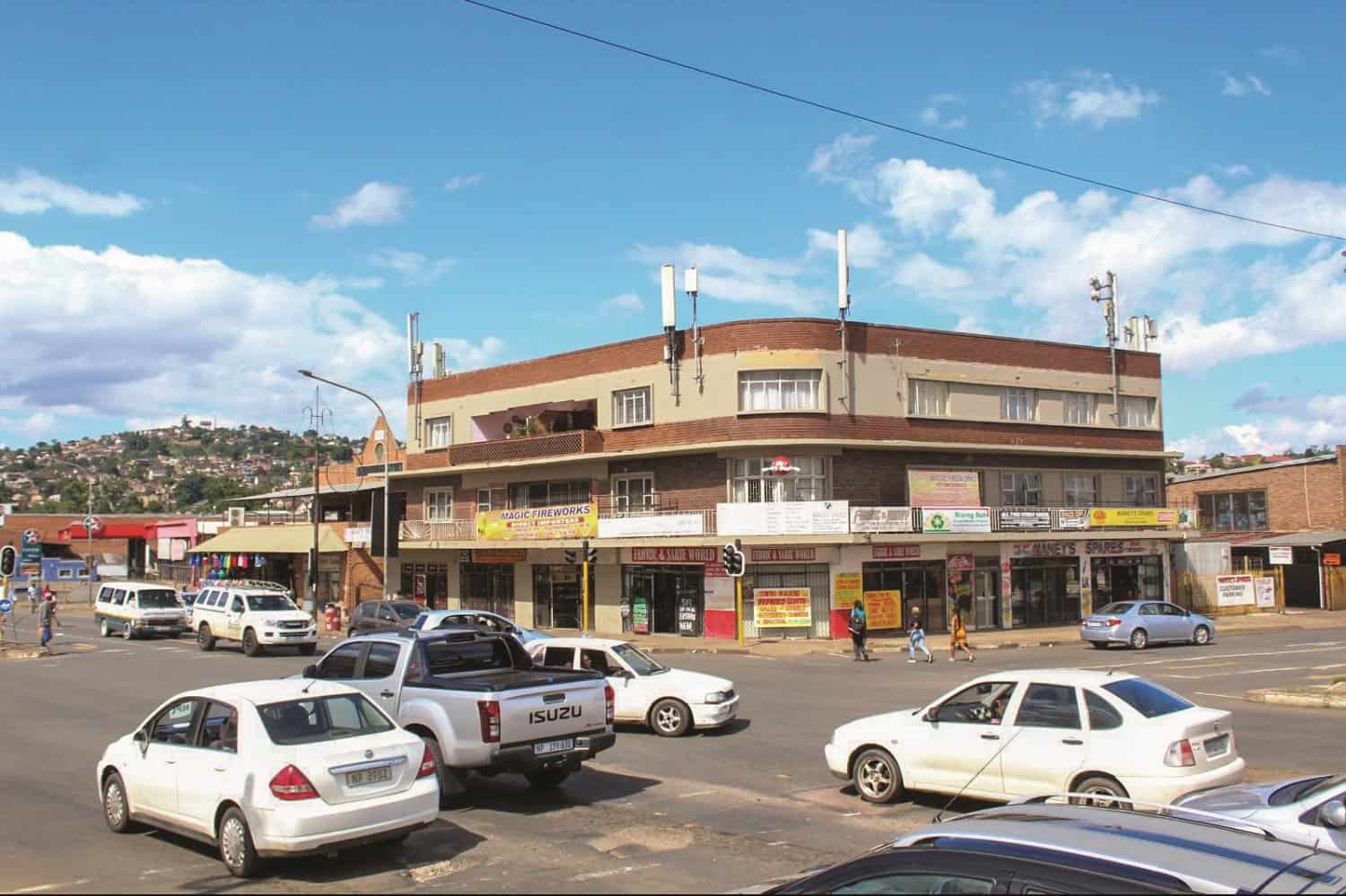 Traffic | Road safety during blackouts | The Witness