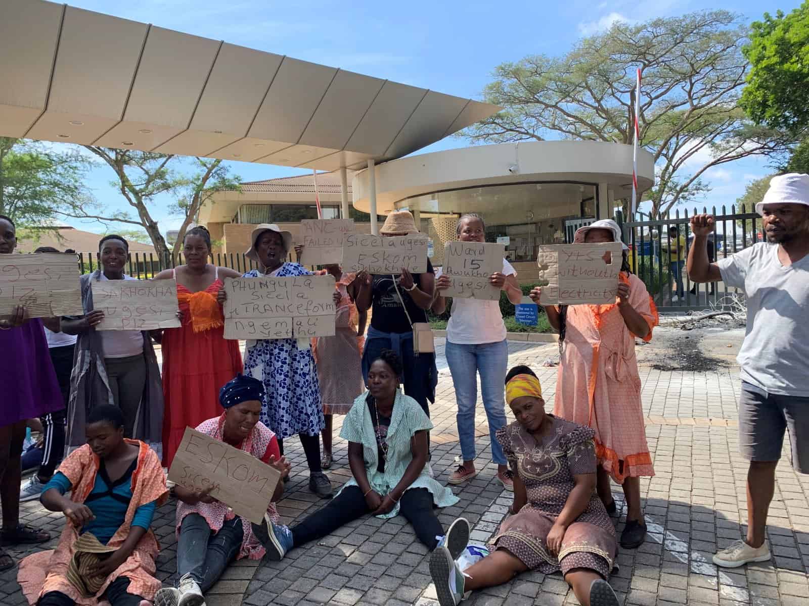 Residents demand new transformer to fix electricity woes | The Witness