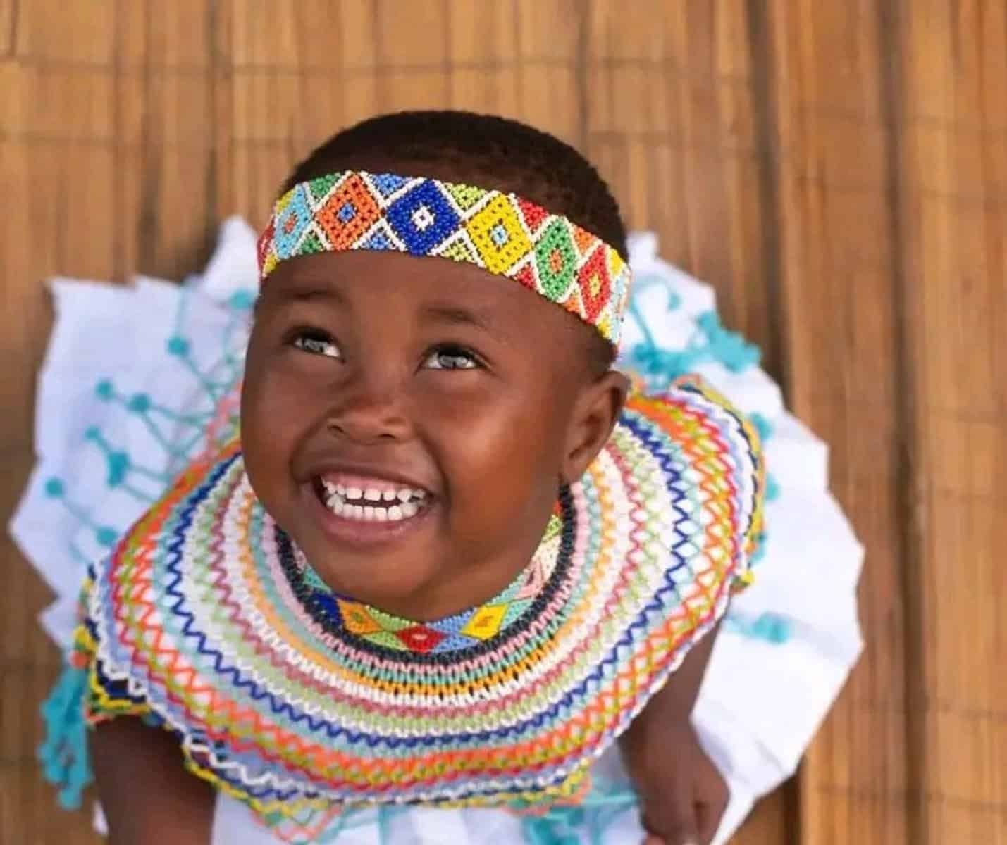 Three-year-old makes waves on social media with Albany bread picture ...