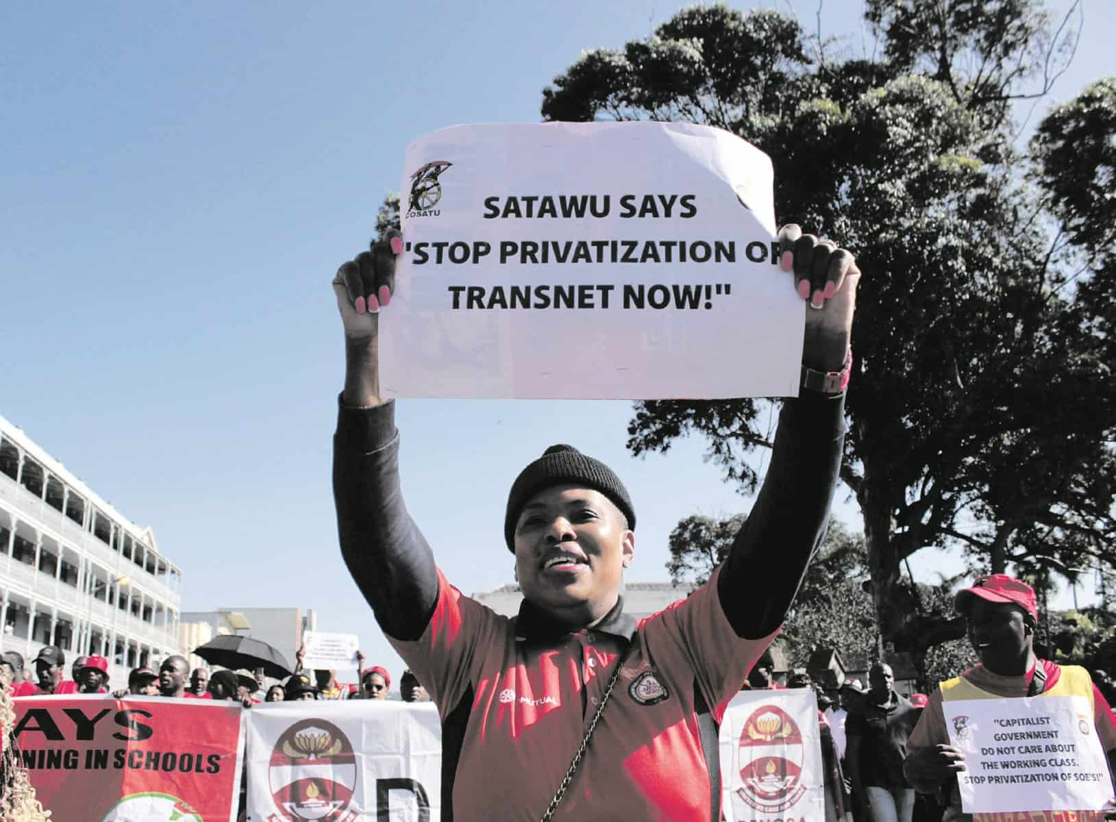 Makro dispute halts Cosatu march in Pietermaritzburg, Durban protests ...