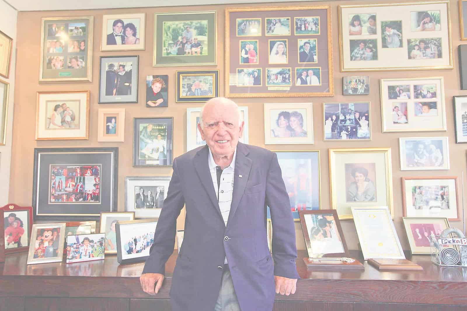 Tributes pour in after death of pioneer of SA retail sector Raymond ...