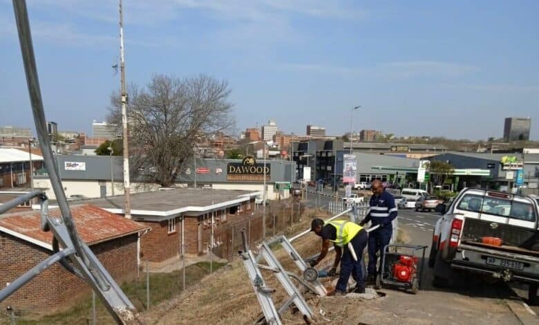 Newly-restored railings severely damaged again | The Witness