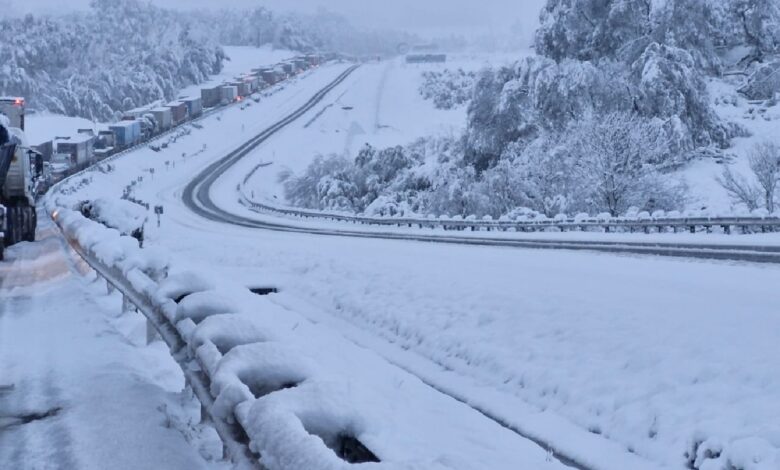 WATCH | Snow forces road closures across KZN, more snow expected | The ...