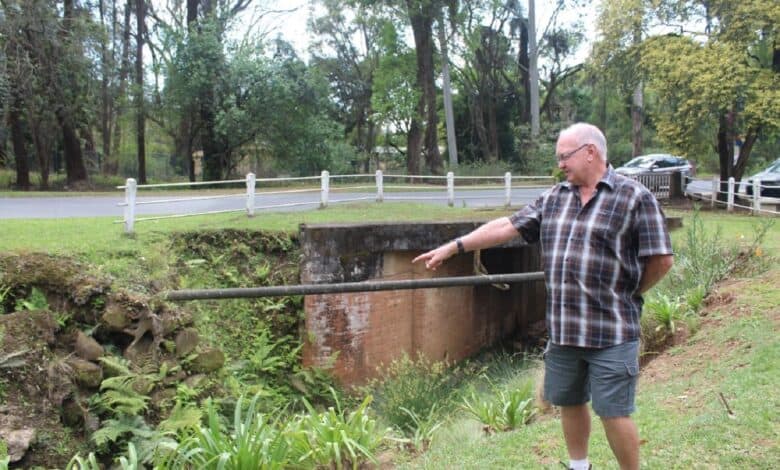 Montrose residents raise a stink over sewage spill | The Witness